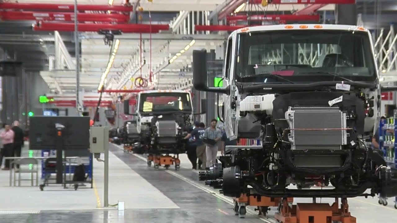Navistar celebrates grand opening of new San Antonio facility - YouTube