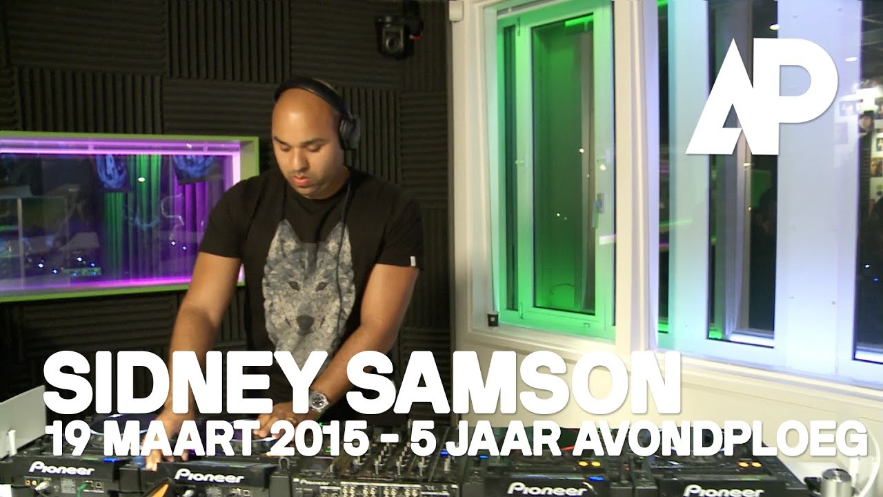 Sidney Samson LIVE bij 5 jaar Avondploeg - YouTube