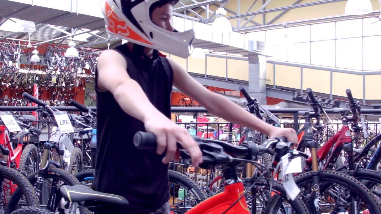 How to fit a youth bike with Bow Cycle - YouTube