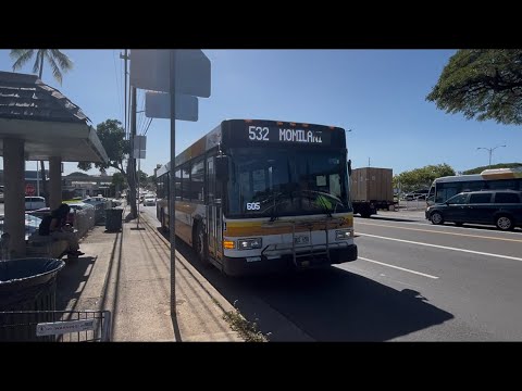 TheBus Honolulu Bus 653 Gillig LF 40ft Route 532 Momilani - YouTube