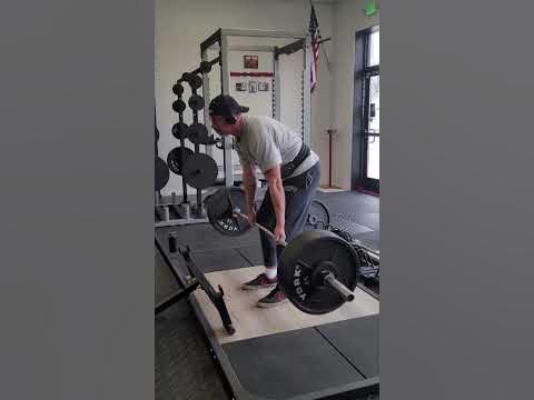 Week 10 Day 4 Deadlift 415 lbs - YouTube