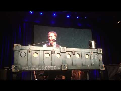 Als Publikumsschlagzeuger live in der Popolski Show