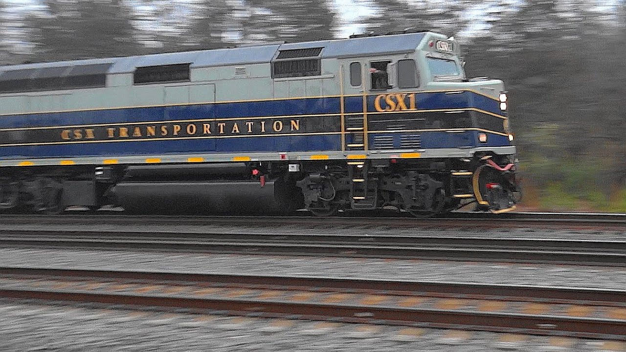 👋 The Happy Engineer on the CSX Office Car Special Train - YouTube