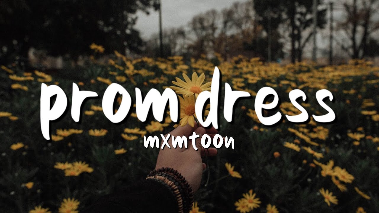 mxmtoon - prom dress (lyrics) - YouTube