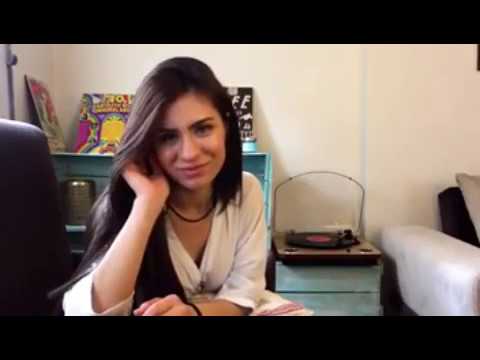 Feride Hilal Akın'dan Küçüğüm Şarkısı