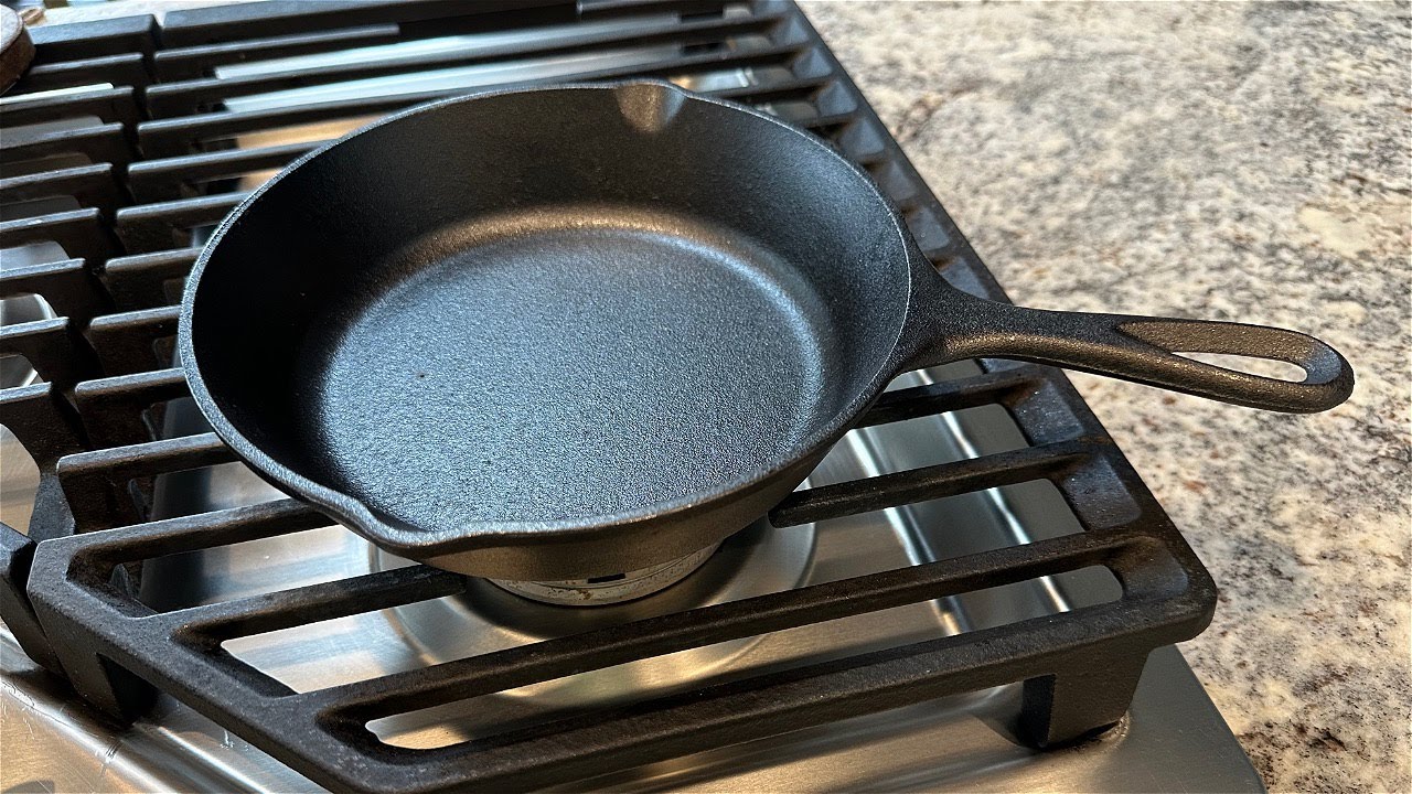 My Review of the Lodge 8 Inch Cast Iron Pre-Seasoned Skillet - YouTube