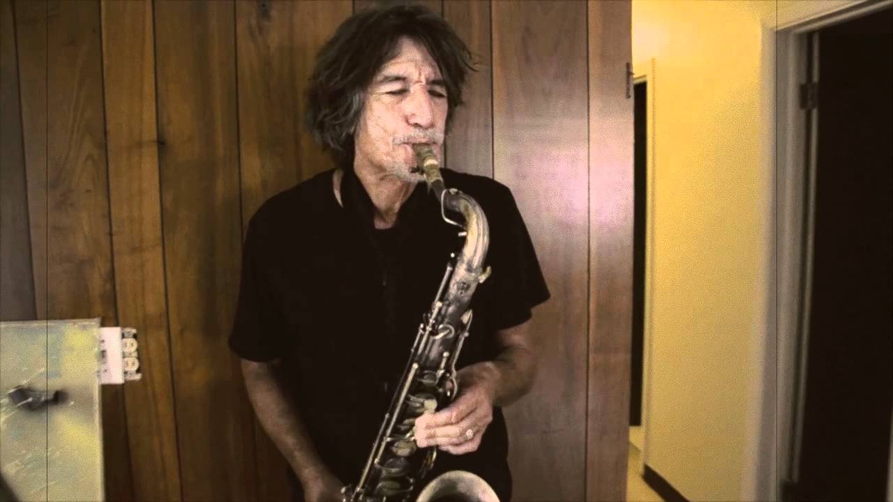 David Pate Solo Saxaphone-Riverwatch - YouTube