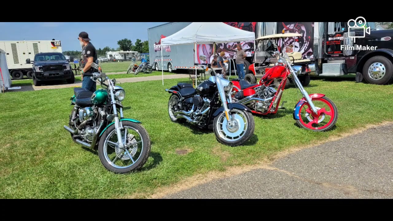 easyrider rodeo Fowlerville michigan 2022 - YouTube
