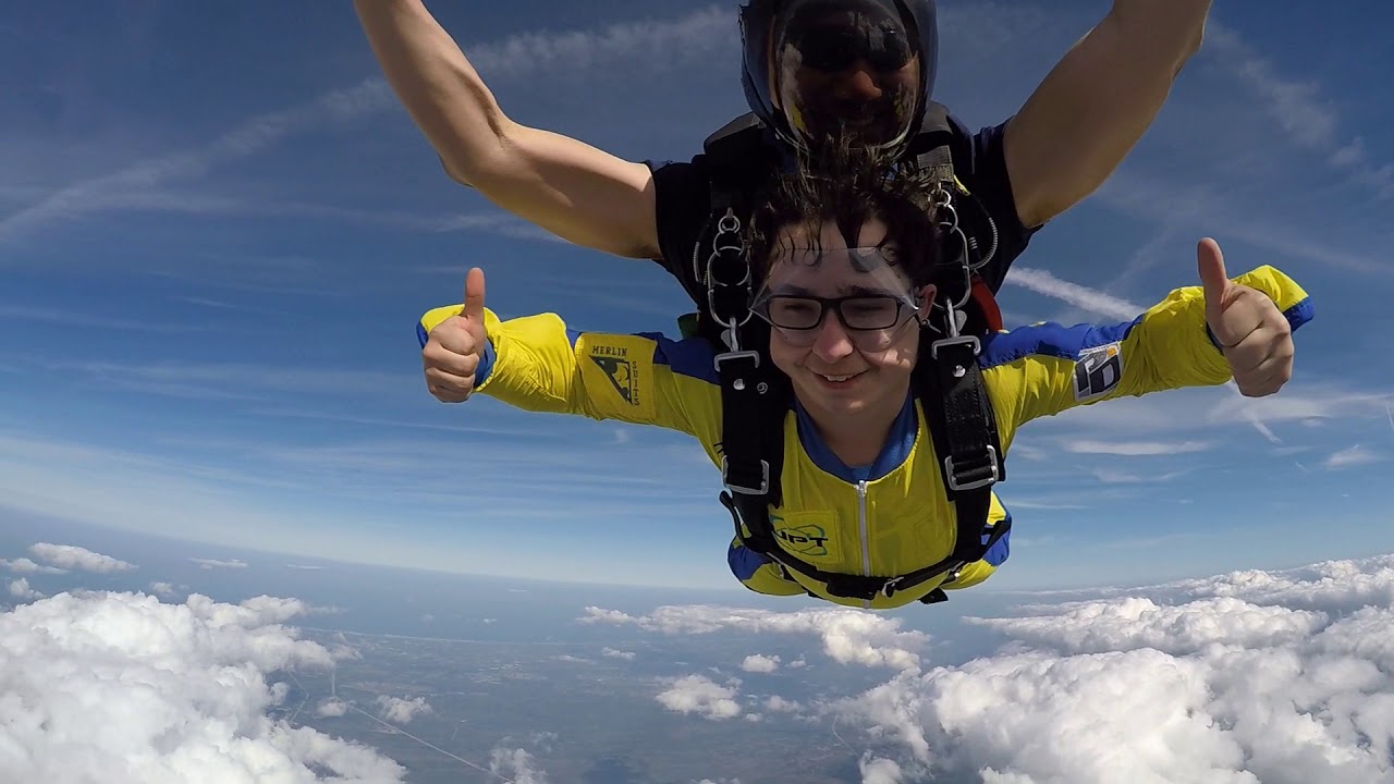 Swoopware: Skydive - Michael - YouTube