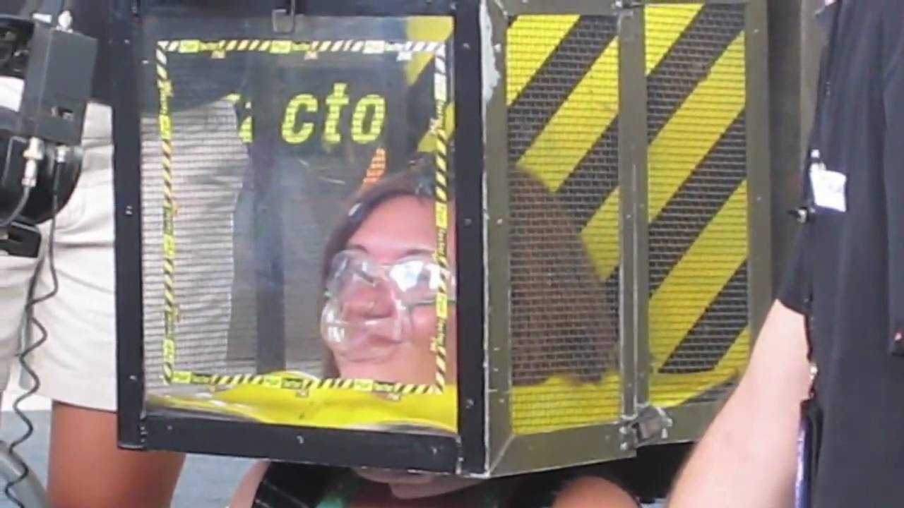 Amber - Fear Factor Live - YouTube