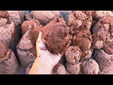 New bombastic crumbling video of crispy red sand dry floor/clay pot dry ...