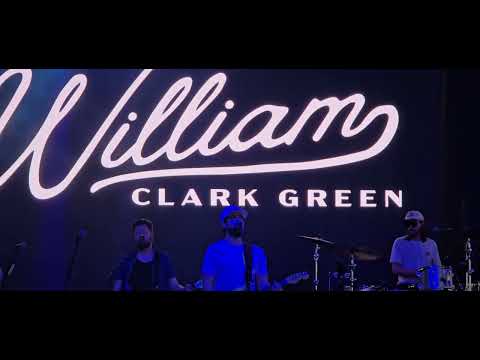 #ClarkGreen opens for #WilliamBeckmann 4132025 - YouTube