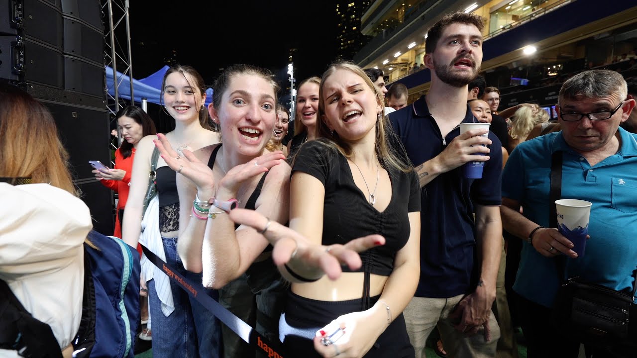 Start Me Up + Don't Stop Believin' - OnPoint 樂隊live music - 4K影片-Happy ...