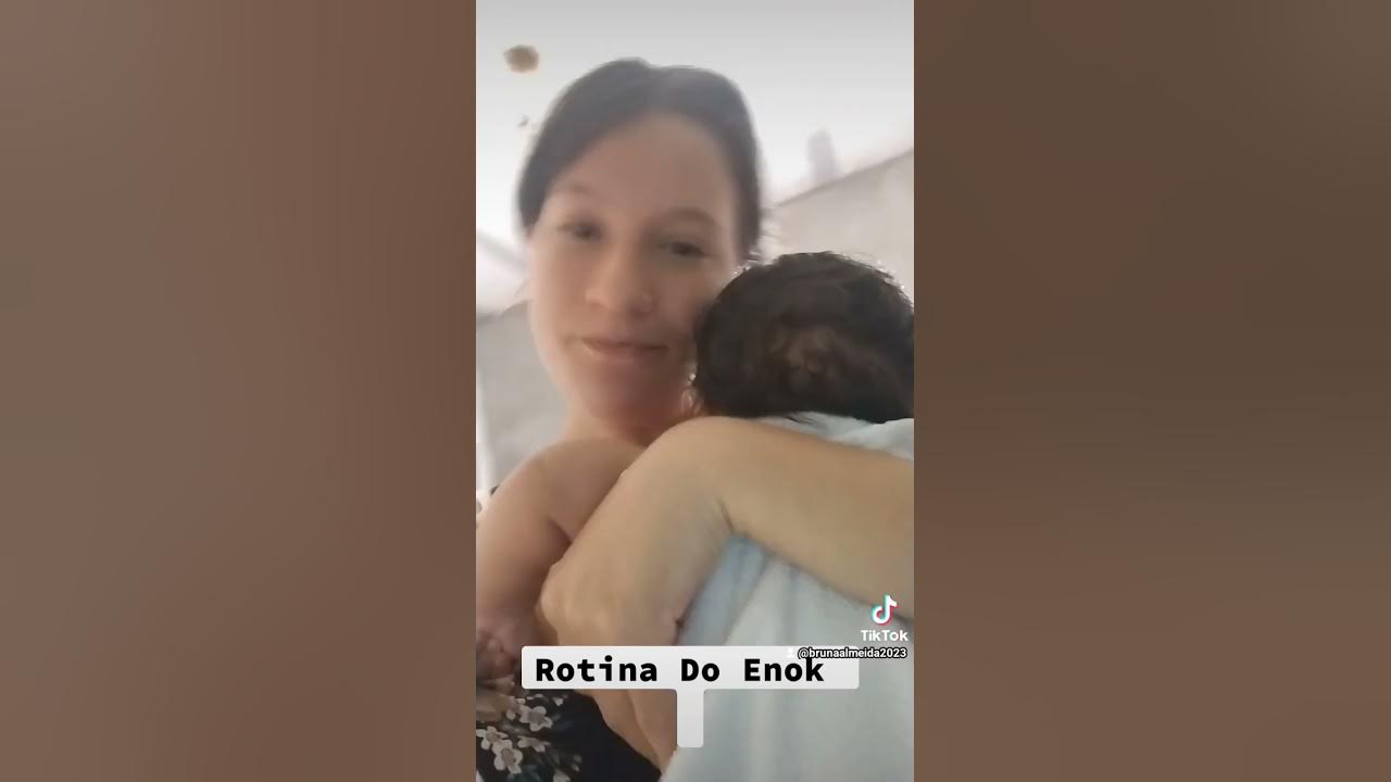 Rotina de banho do Enok - YouTube