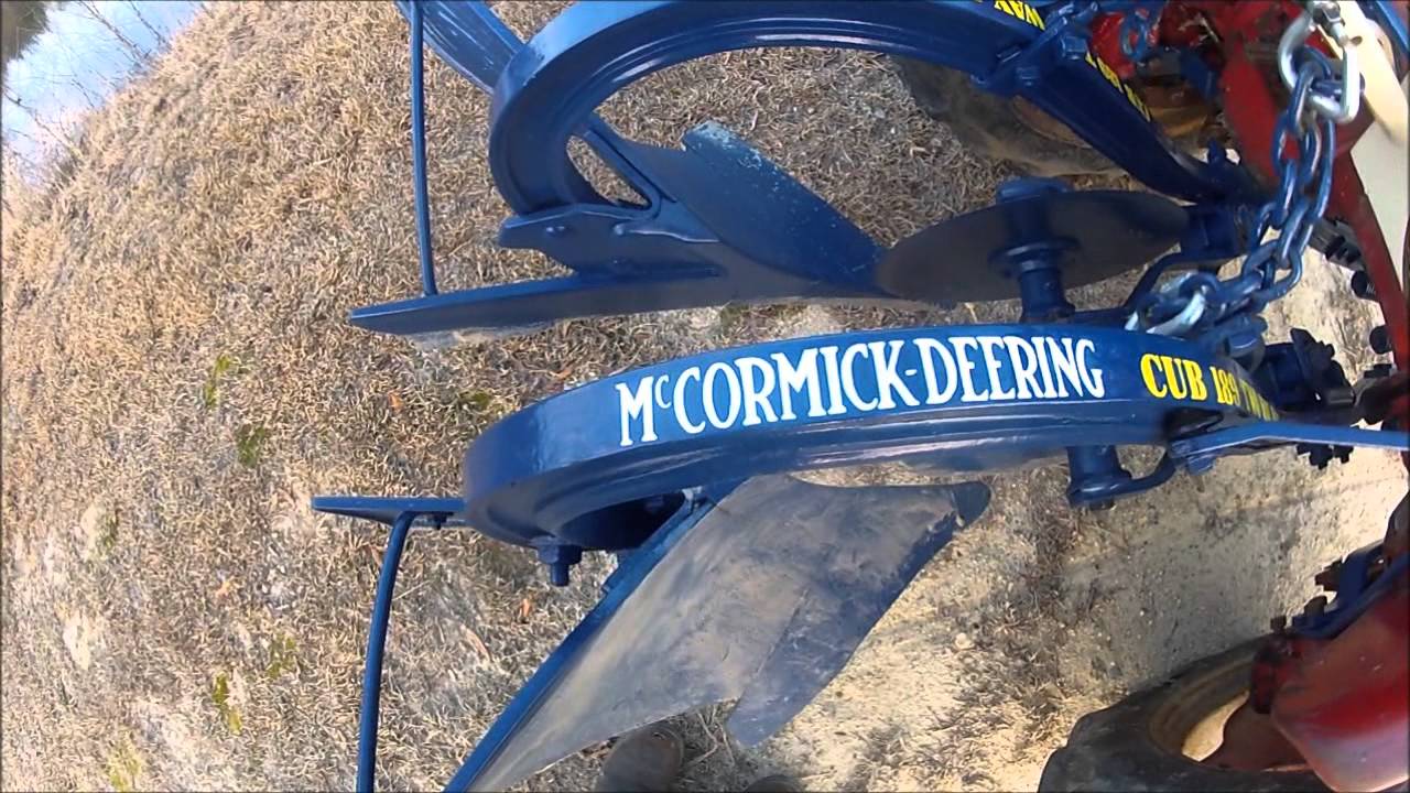 Finished Cub 189 Two way Plow on White Demonstrator Cub - YouTube