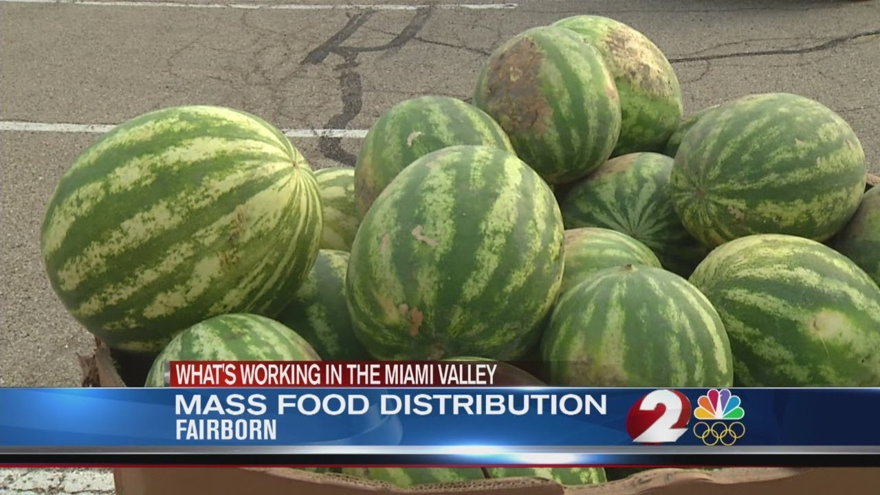 Mass food distribution - YouTube