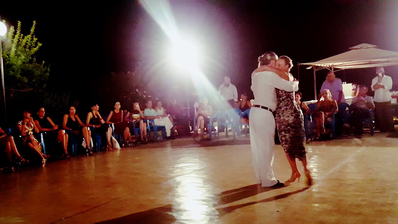 Anna Maria Ferrara e Claudio Ruberti - Ustica in Tango - YouTube