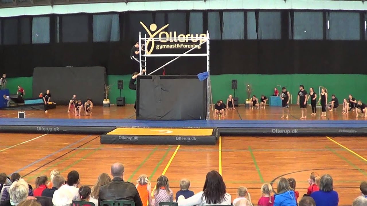 Ollerup F13 Tumbling Line - YouTube