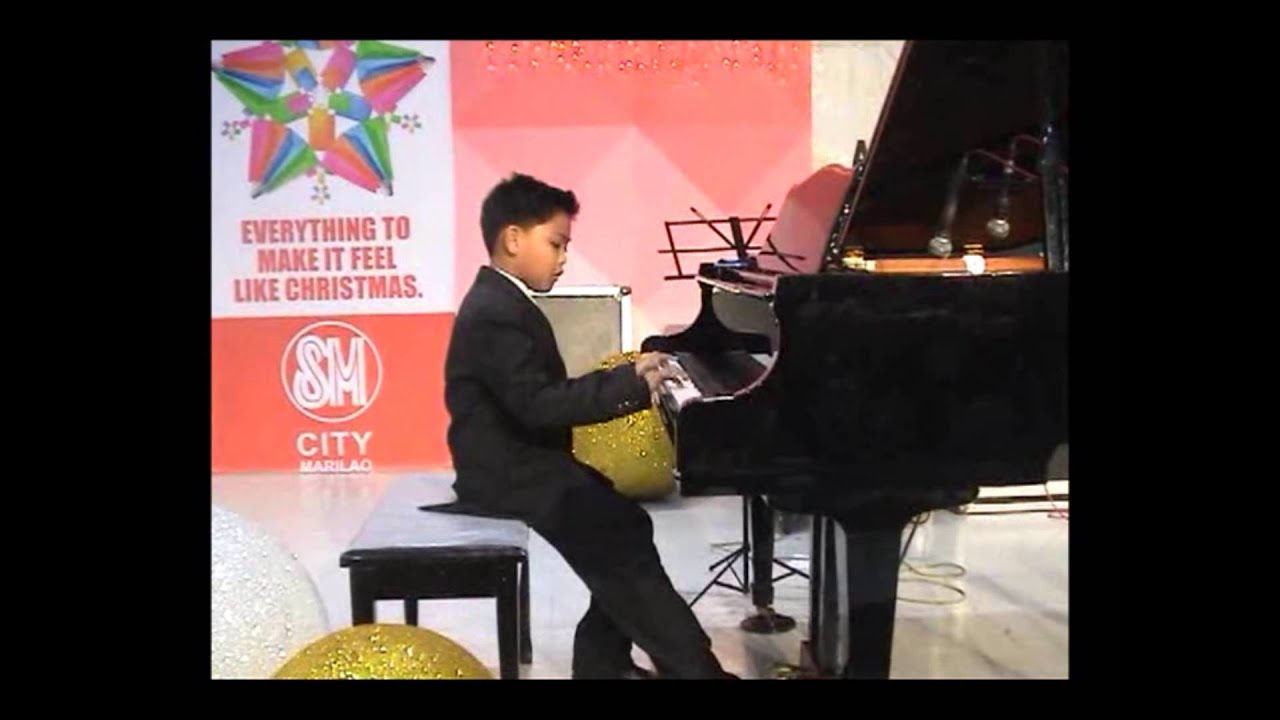 Weinstein Concert Music Recital 1 Michael Angelo Roque - YouTube