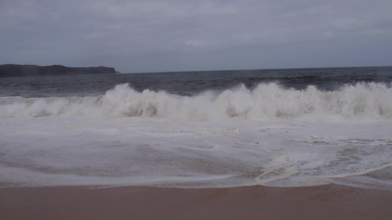 Pearl Beach surf - YouTube
