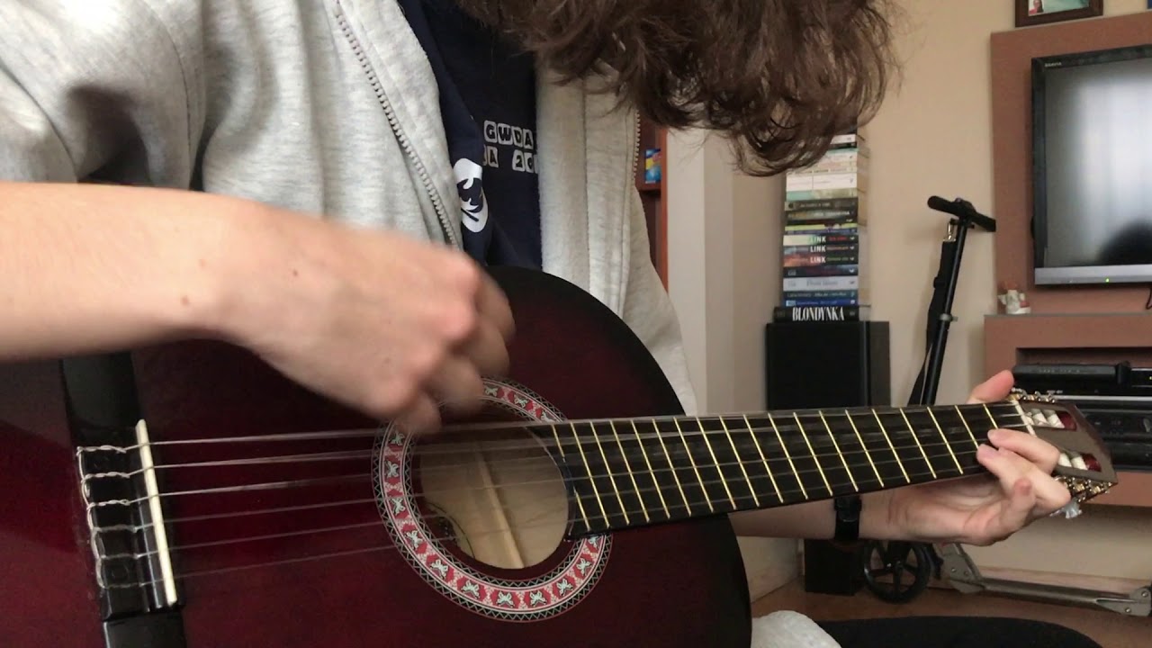 making music with friends and a very wonky guitar - YouTube