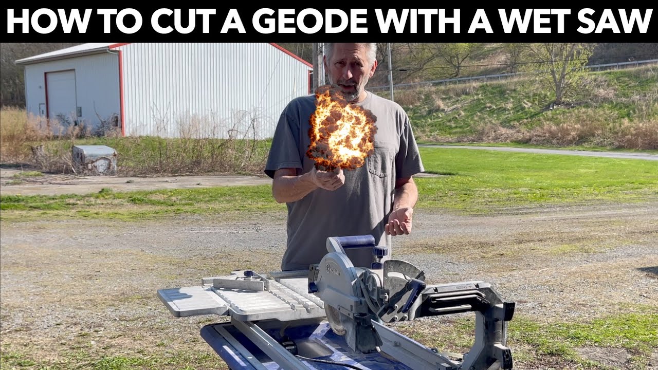 How To Cut A Geode With A Wet Saw Without Exploding - YouTube