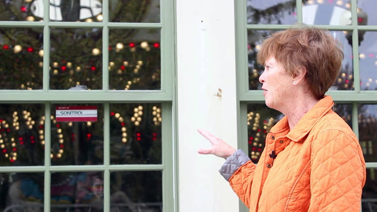 Carousel Village at Roger Wiliams Park - YouTube