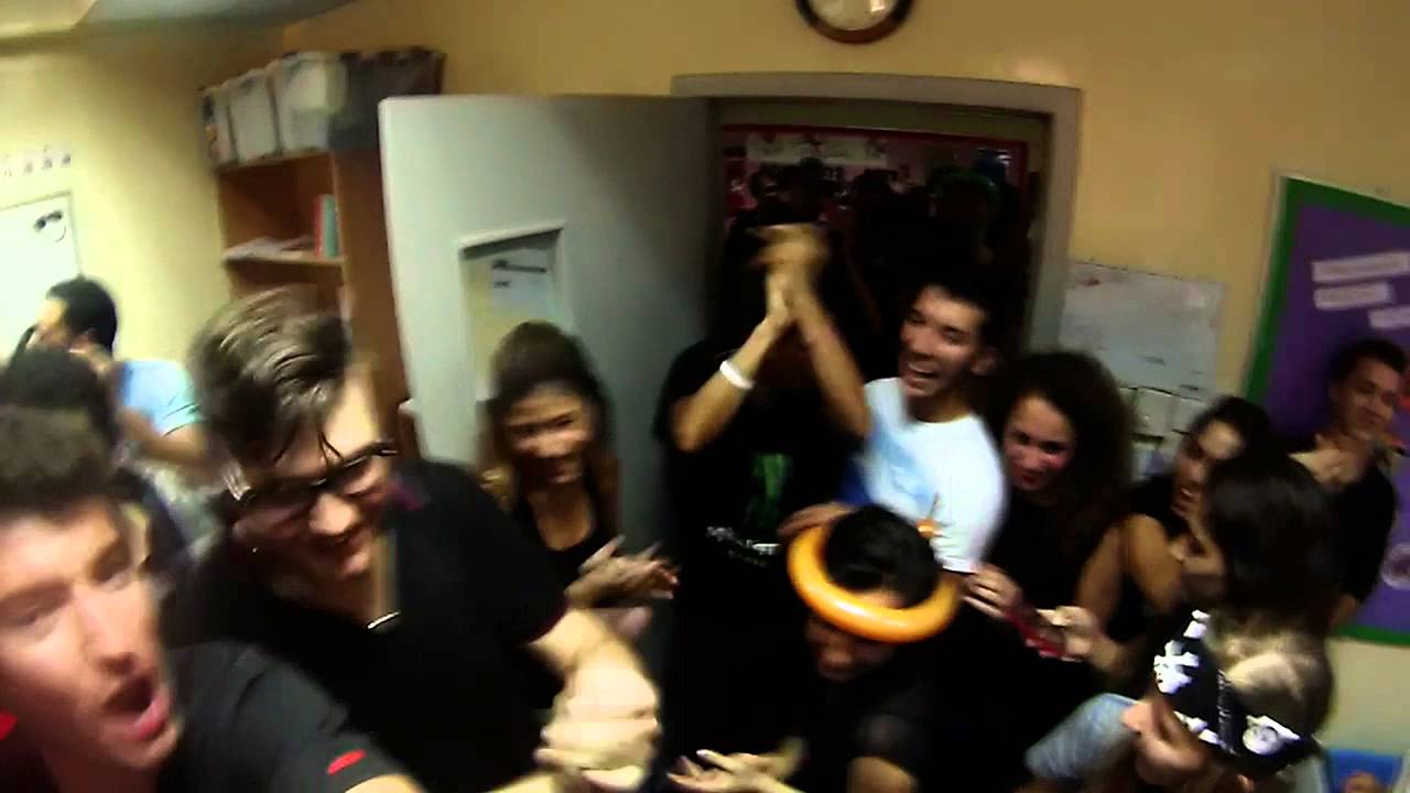 GoPro: Class of 2014 - Last Day Of Highschool - YouTube