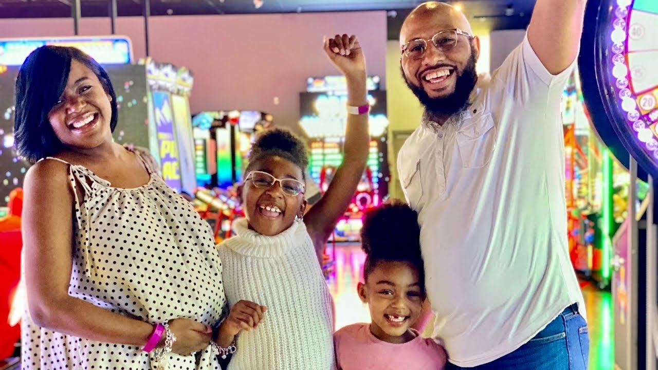 Our Family Fun Night at Main Event - YouTube
