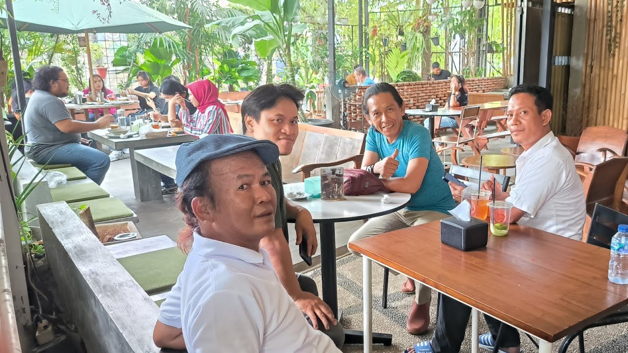Intan Cafe 12/07/2024 - YouTube