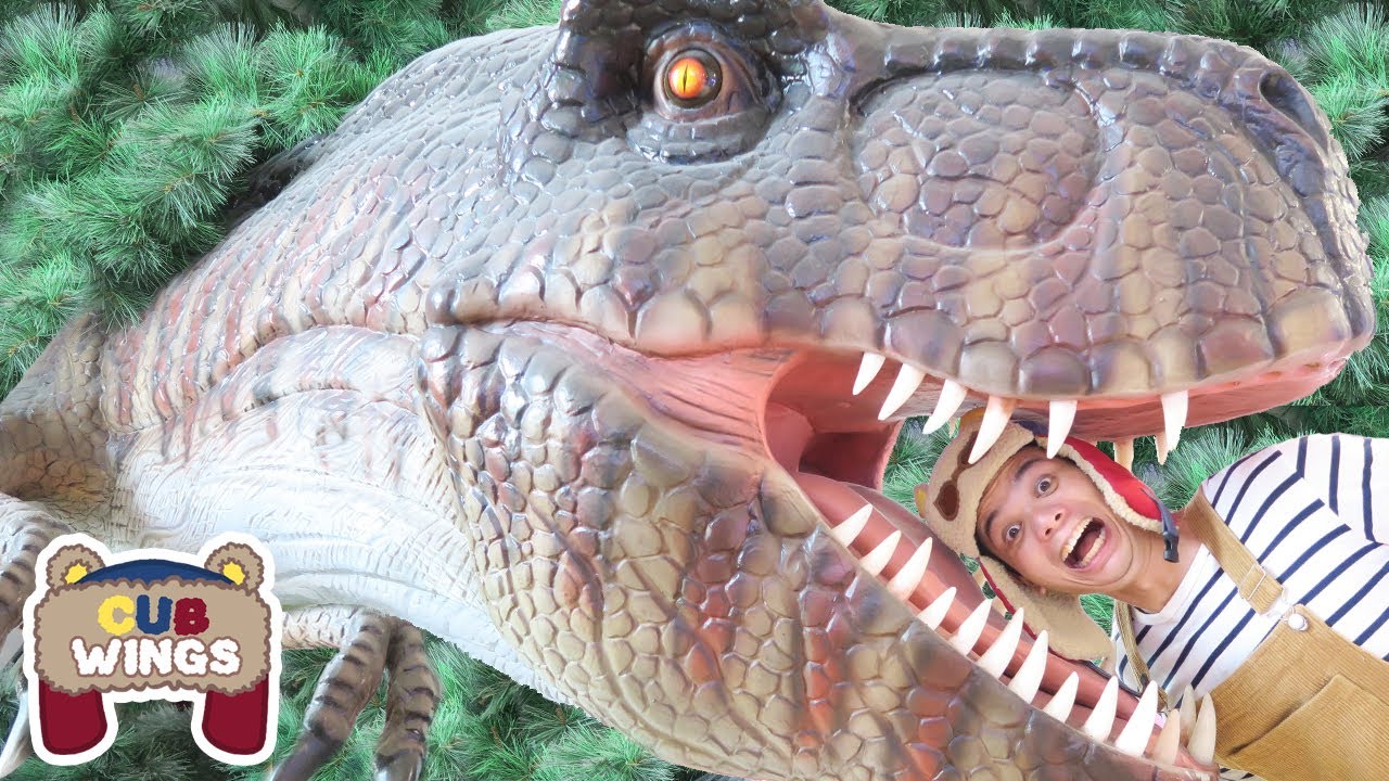 Giant Dinosaurs & Life Size T-Rex at Dinosaur Amusement Park ...