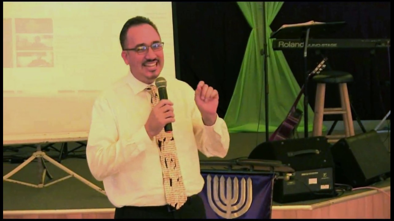 Comunidad Cristiana Internacional de Isabela PR con el Pastor Dr.Efrain ...