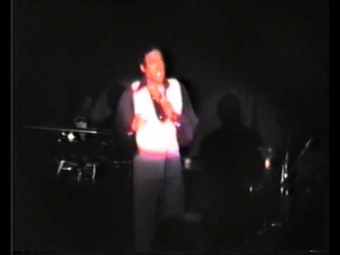 Lovelace Watkins Live performing Danny Boy - YouTube