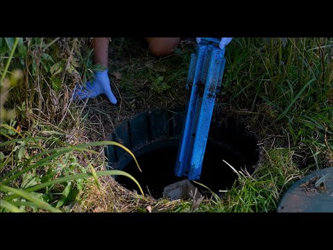 How to clean a septic tank effluent filter - YouTube