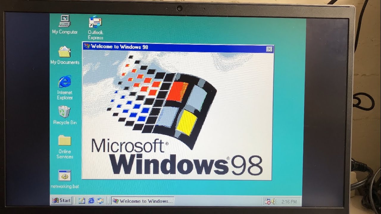 웹사이트 윈도우 98 welcome to windows 98 실행하기 - YouTube