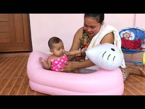 Unboxing Kolam Renang Anak Bayi Mandi lucu warna Pink Hello Kitty - Baby Swimming Pool
