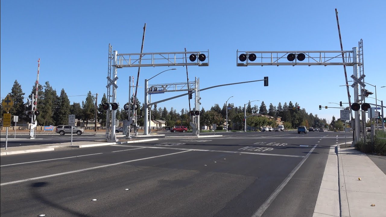 Fulkerth Rd. Railroad Crossing Tour, Turlock CA - YouTube