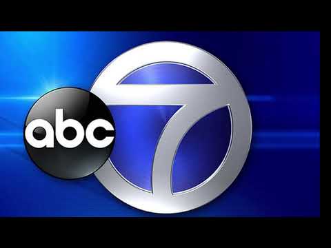 WABC 7 Eyewitness News at 11 open with CBS 2 News open voice