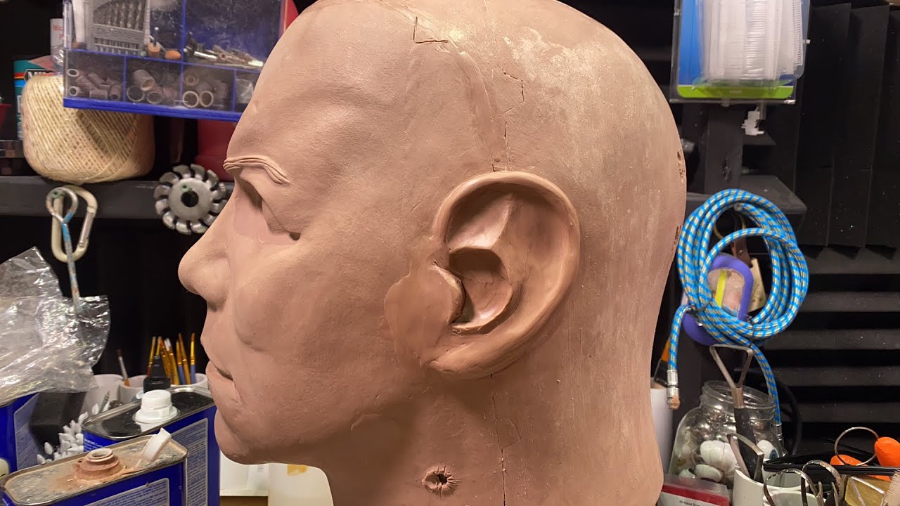How To Sculpt An Ear In Soft Monster Clay To Prevent Mold Locking - YouTube
