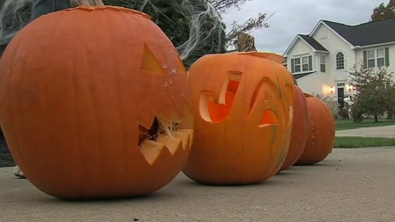 Keeping Halloween tantrum-free - YouTube