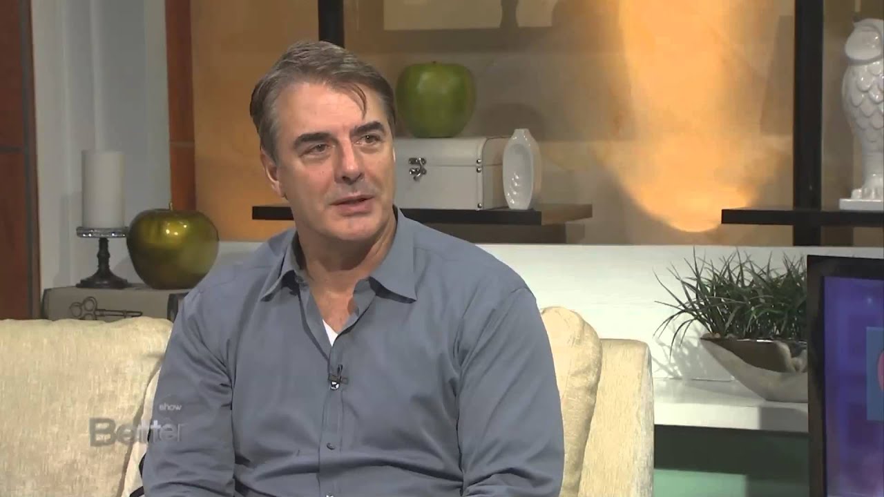 Chris Noth Gets Compliments That He Looks Better In Person - YouTube