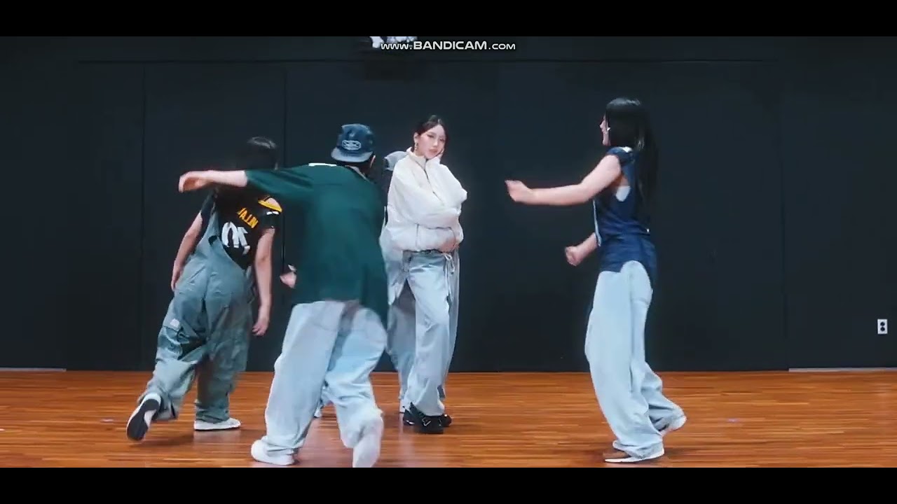 NEWJEANS-bubble gum dance tutorial (slowed) - YouTube