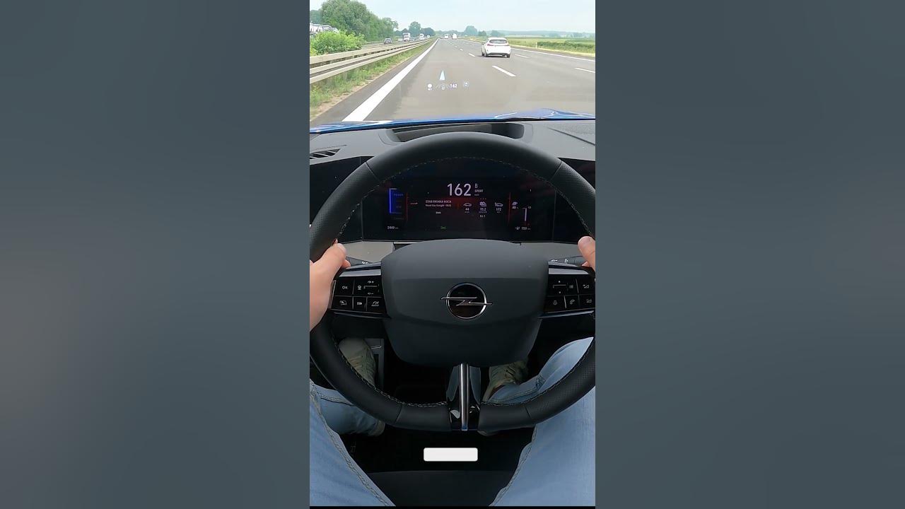 Opel Astra Electric 0-100 km/h Acceleration & Top speed AUTOBAHN (No ...