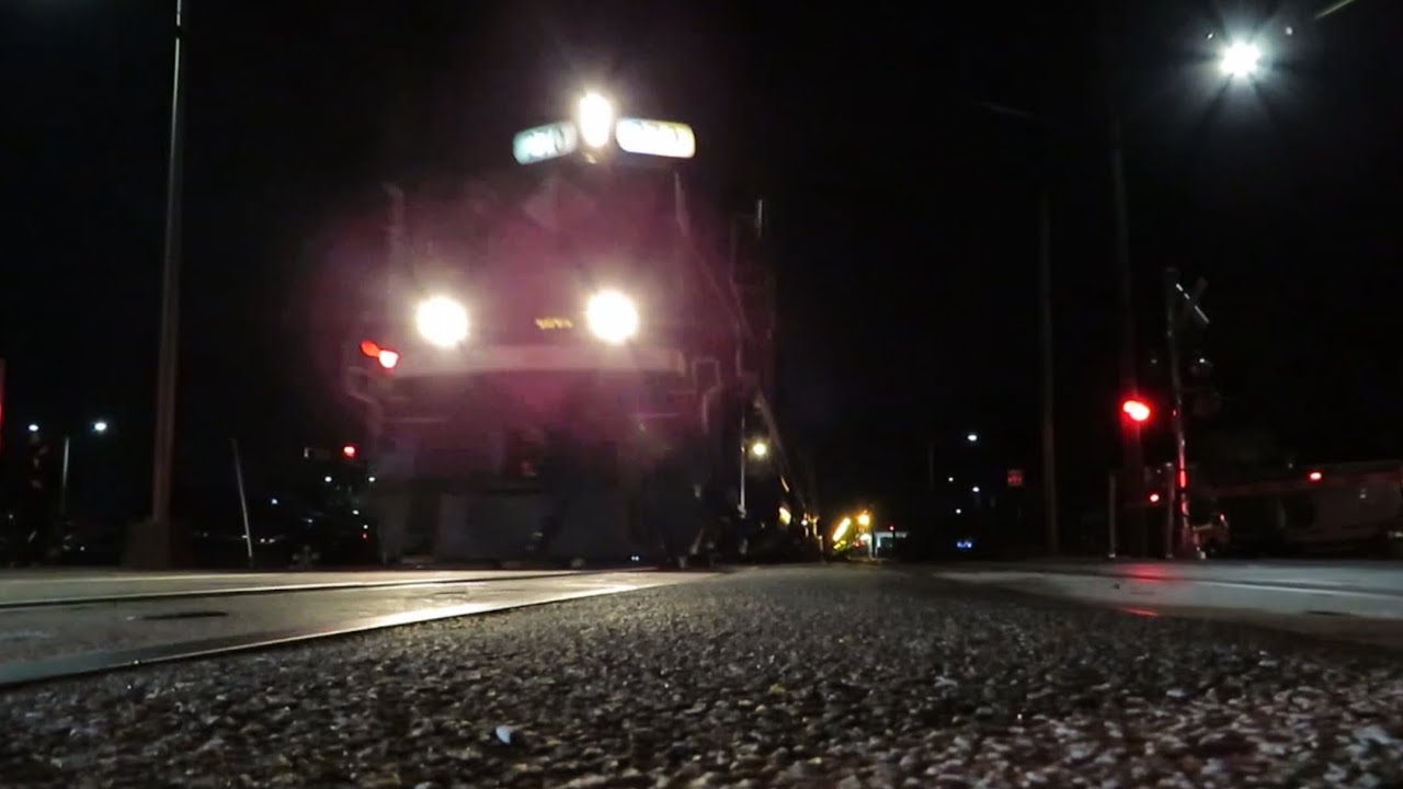 NYAR RS80 With GP38-2’s 270 268 Ground Shot! - YouTube
