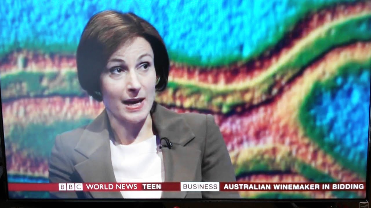 Dr. Sarah Edwards BBC World News 8th August 2014 - YouTube