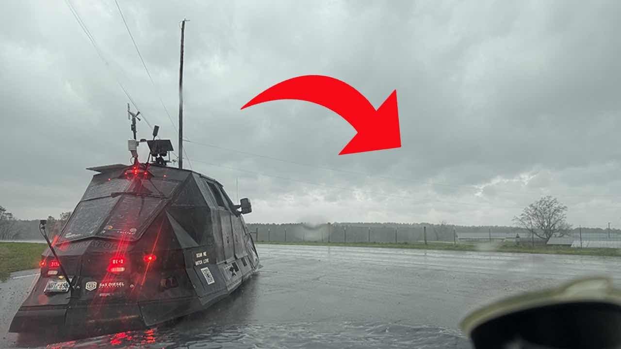 Live Tornado Intercept w/ Team Dominator - YouTube