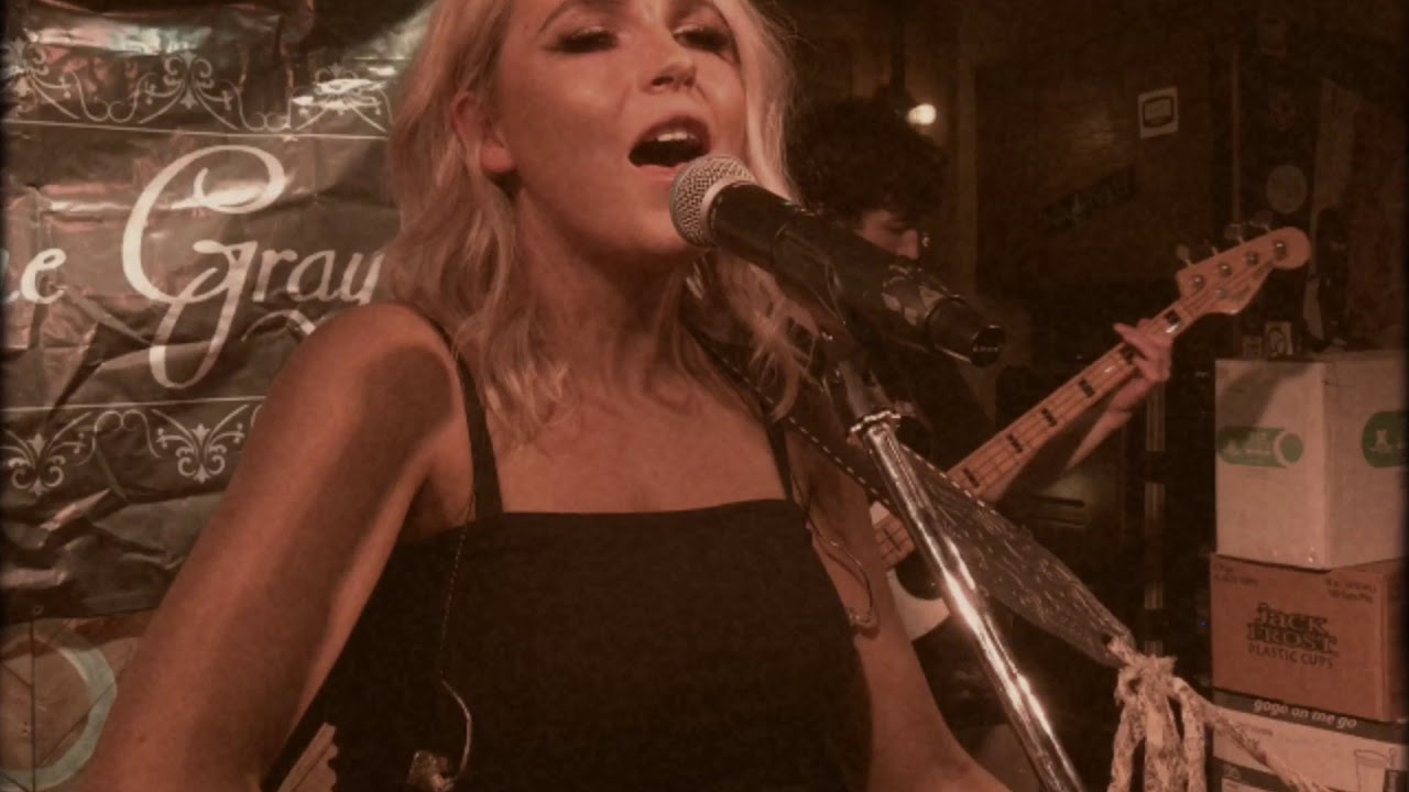 I Will Always Love You cover by Caroline Gray - YouTube