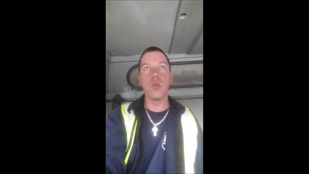 The Italian slang word of the day..stunad - YouTube