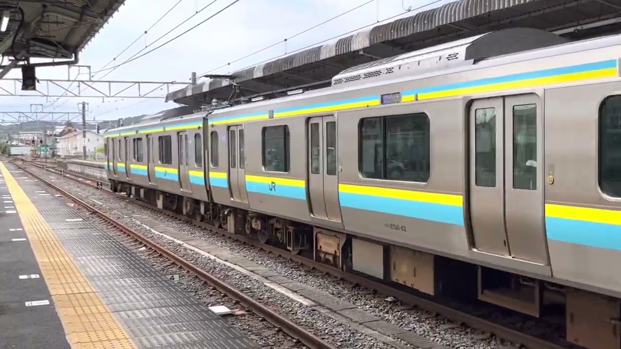 内房線 E131系80番台R12編成 館山停車 - YouTube