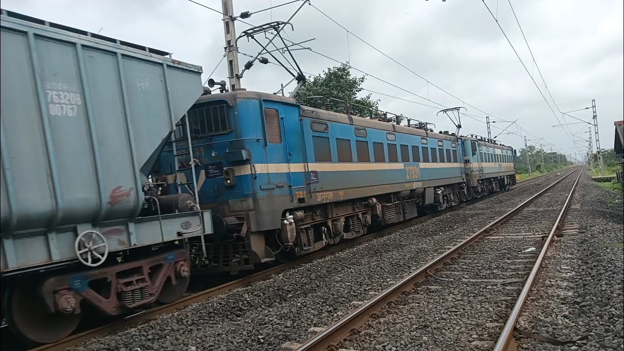 Twins Angul WAG-7 with BCBFG Freight - YouTube